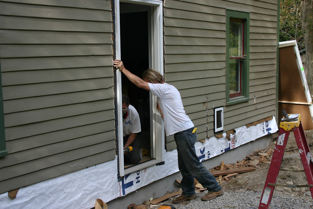 How to Sell a Home that Needs Repairs? - Pinoy House Designs